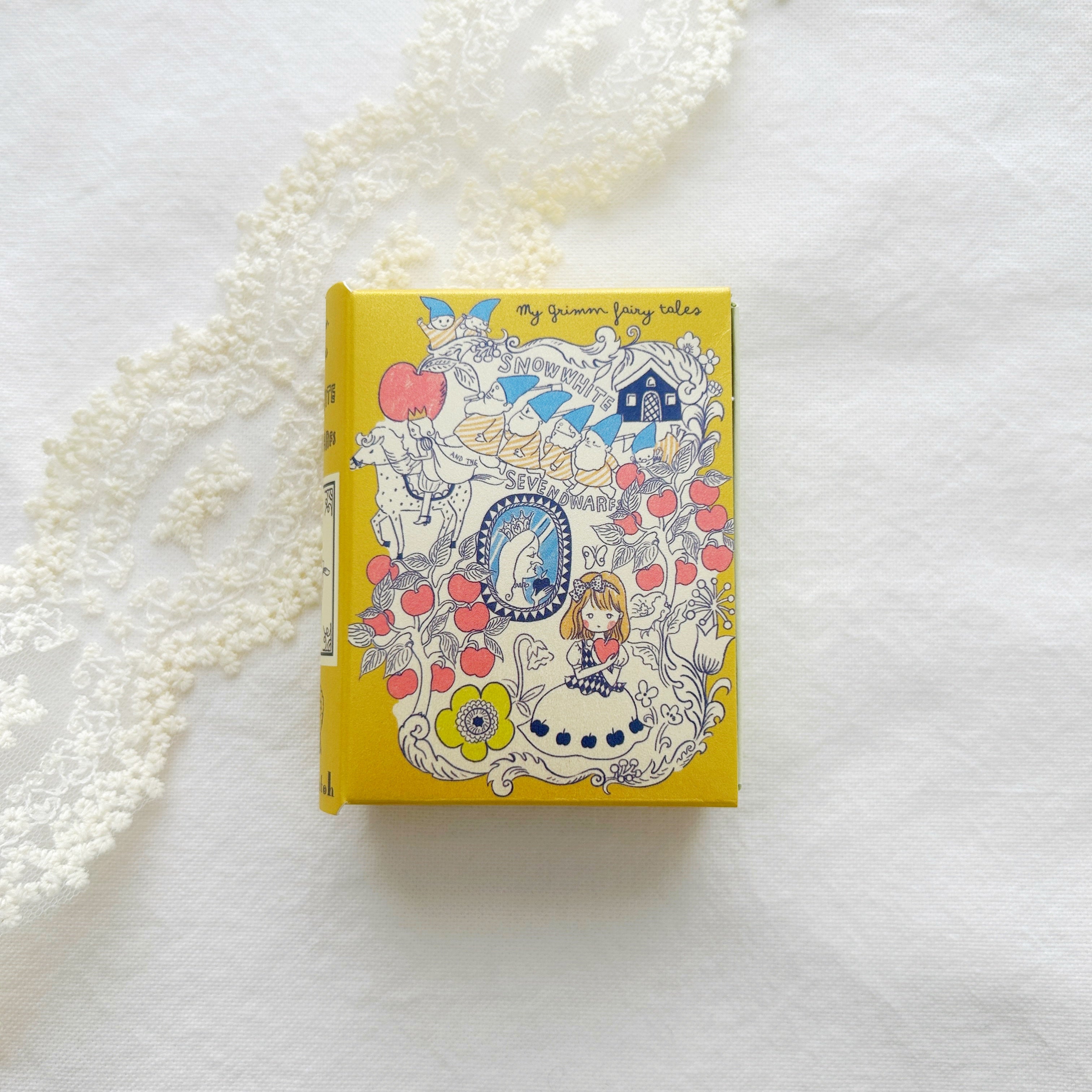 Shinzi Katoh Grimm's Fairy Tale Memo Notes Box - Snow White ...
